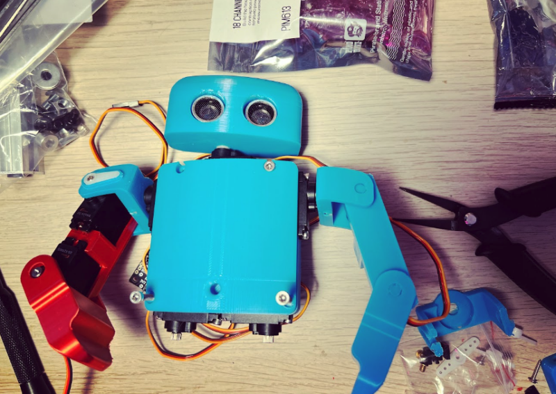 Chip Bipedal Companion Robot — Raspberry Pi Official Magazine