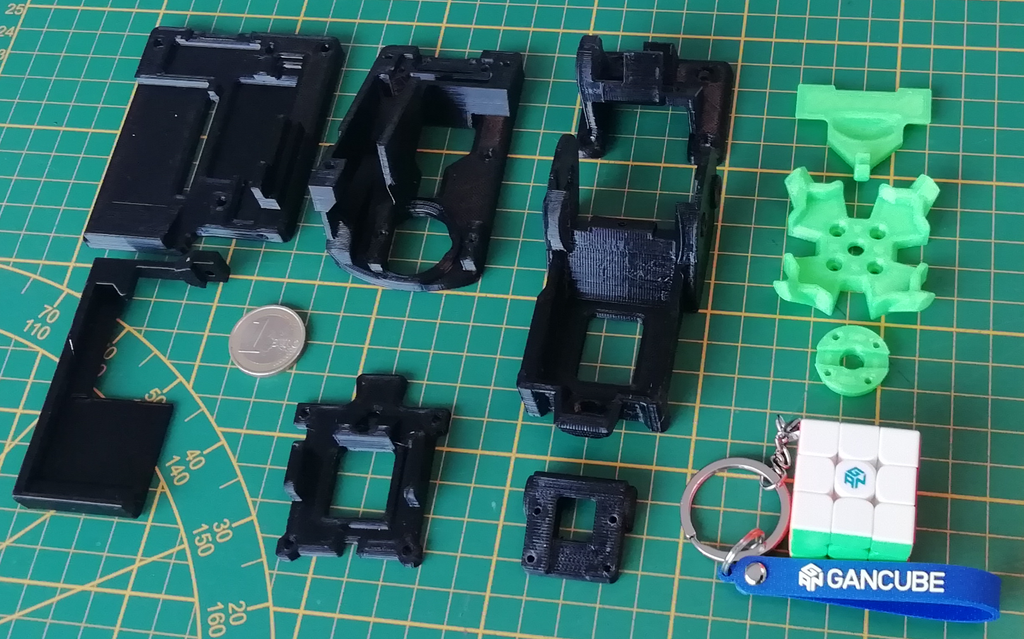 CUBOTino, the Rubik's Cube solving robot - Raspberry Pi