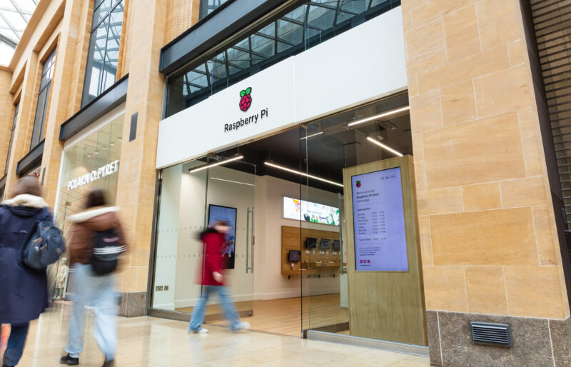 Meet the Raspberry Pi Store's Tim Stenning | #MagPiMonday - Raspberry Pi