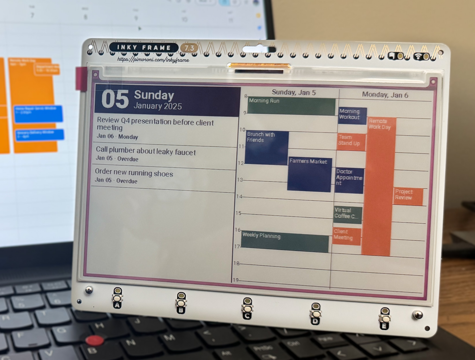 Stay on schedule with Raspberry Pi Pico W and an e-ink dashboard ...