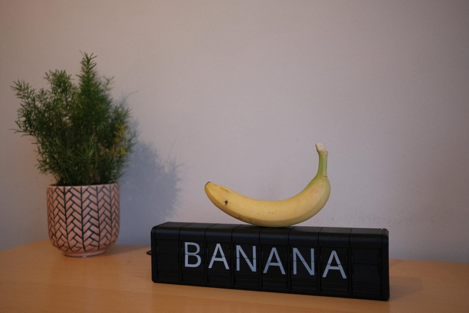 Split Flap Display — Raspberry Pi Official Magazine