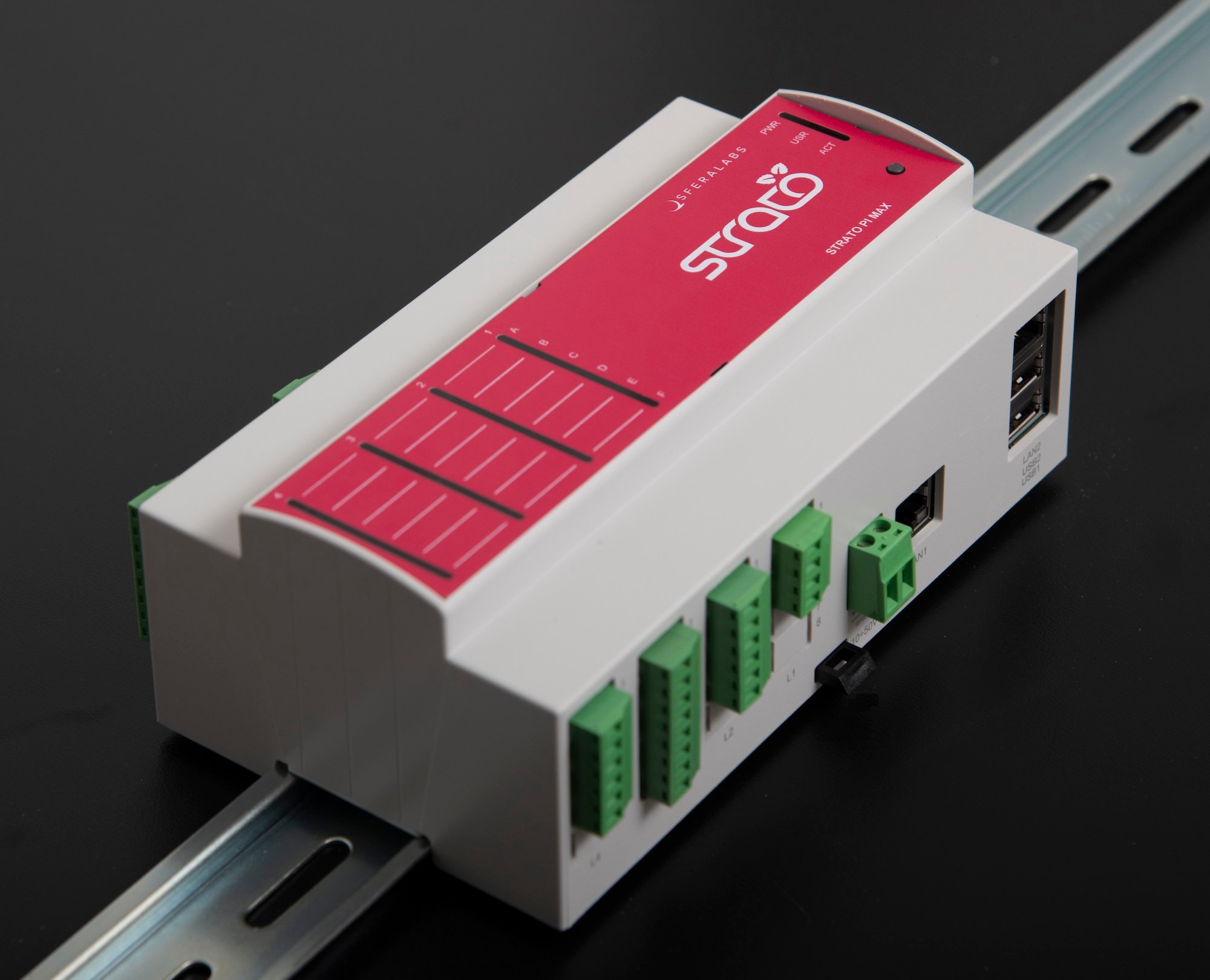 Sfera Labs industrial controllers - Raspberry Pi