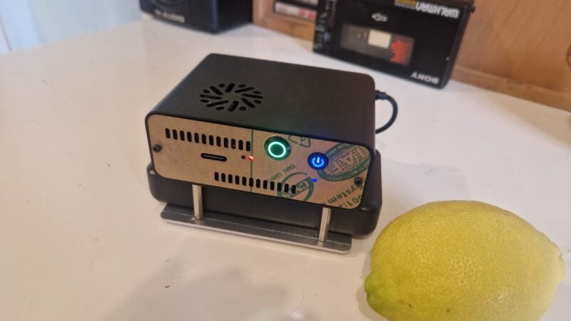 StreamCrate: portable media server - Raspberry Pi